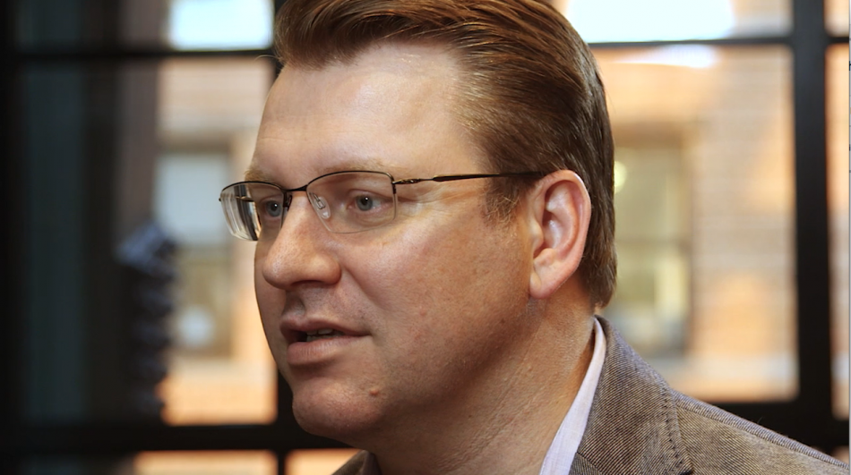 Introducing the Galaxy S9 – The Camera. Reimagined.