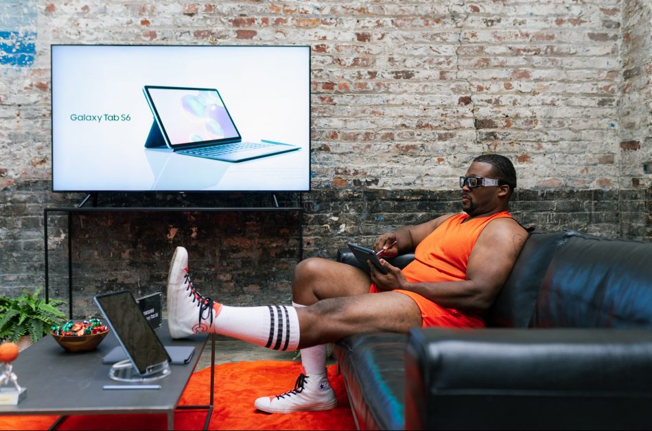 Professional-Football-Player-Turned-Social-Media-Icon Cream E. Biggums ...